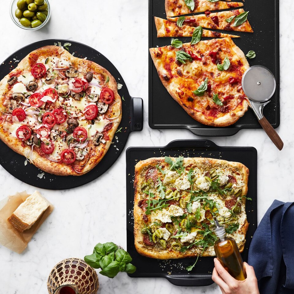 Emile Henry French Ceramic Pizza Stone | Williams Sonoma AU