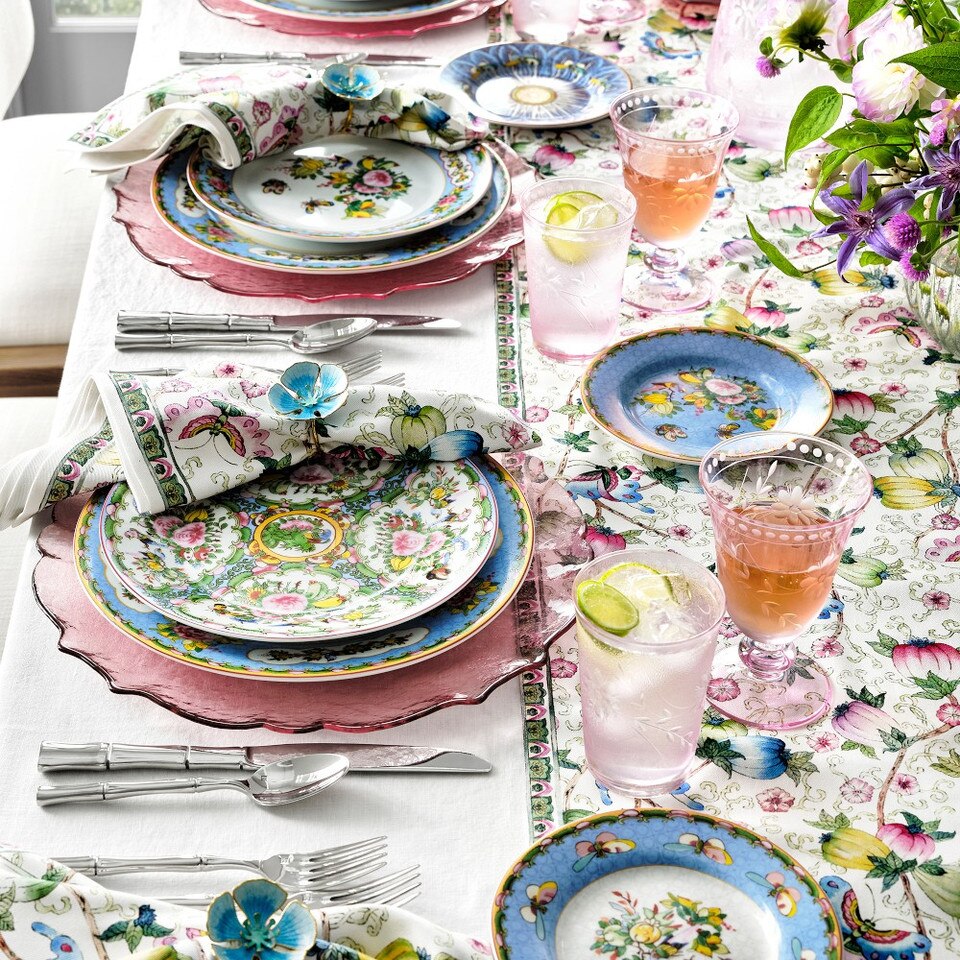 Famille Rose Dinnerware Collection - Williams Sonoma AU