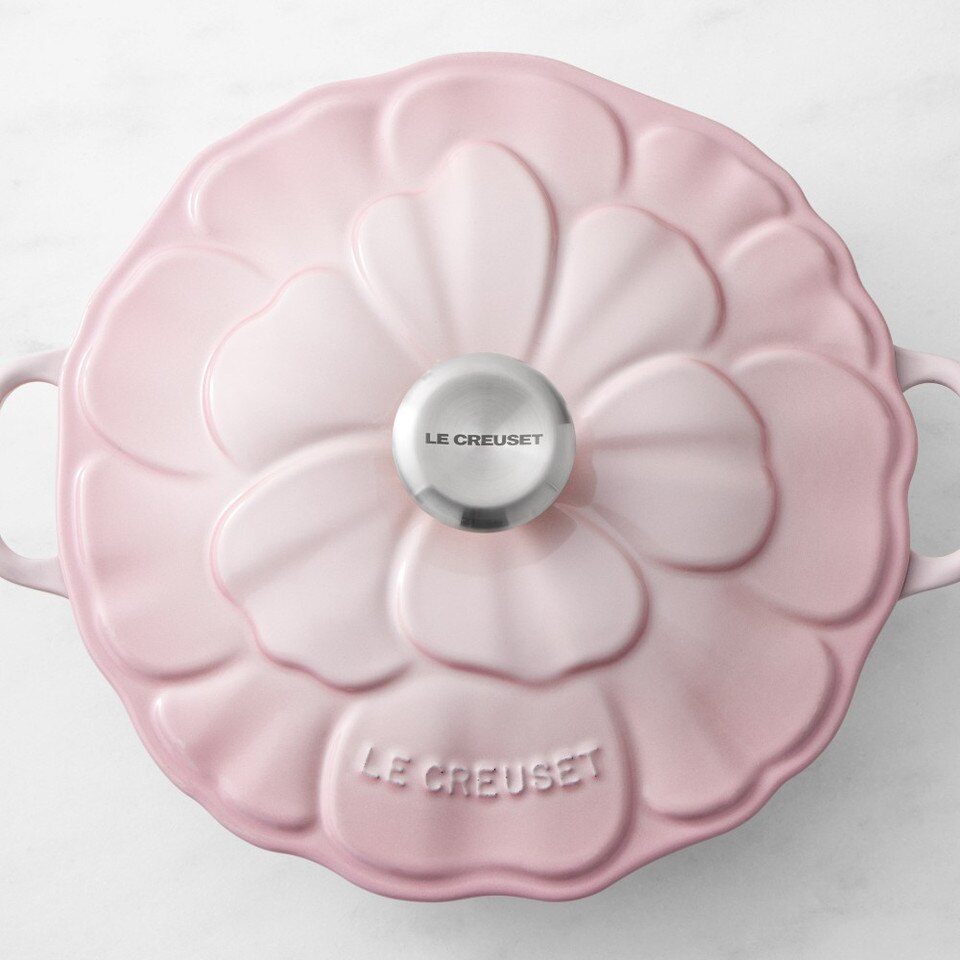 Le Creuset Signature Petal Shallow Casserole - Williams Sonoma AU