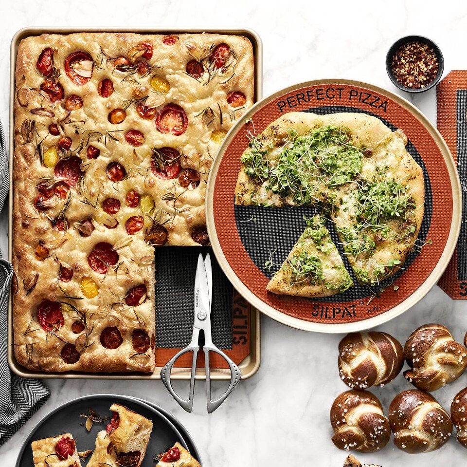 Silpat Non-Stick Boulangerie Round Perforated Crisping Pizza Mat ...