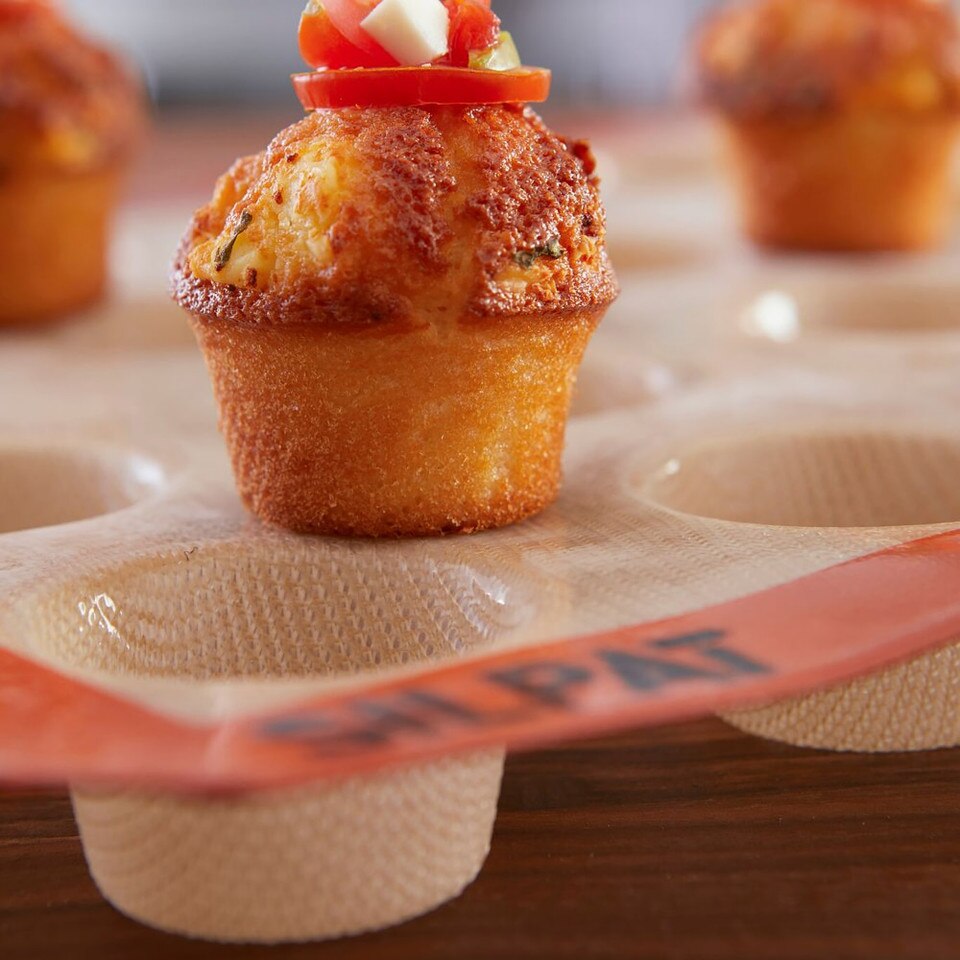 Silpat Silicone Mini Muffin Pan - Williams Sonoma Australia